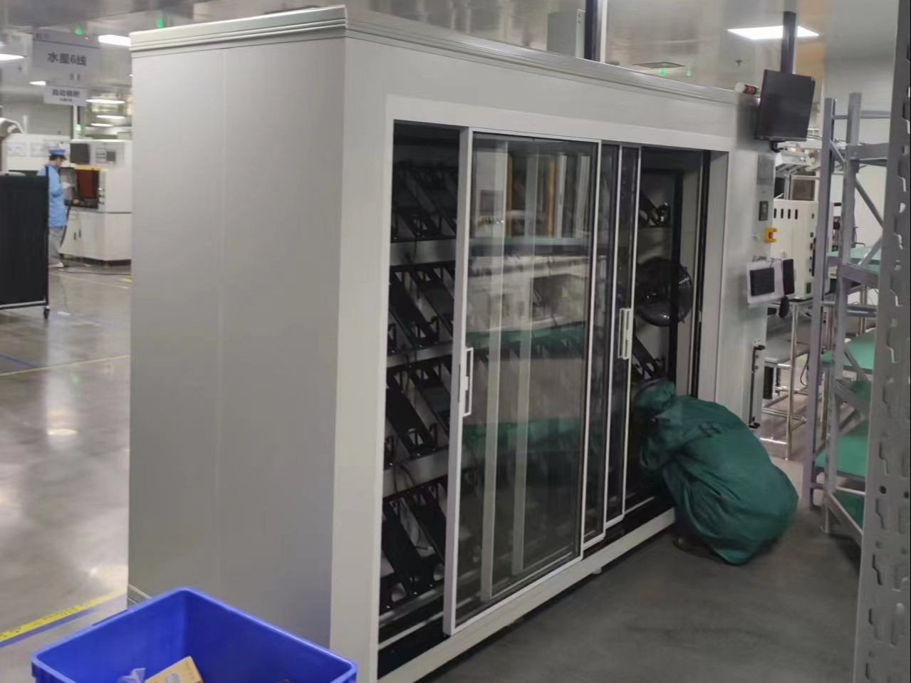 高温老化柜在用于对产品进行高温老化测试时,为了确保产品能够稳定...