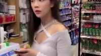 如何让女朋友体验社会性尴尬