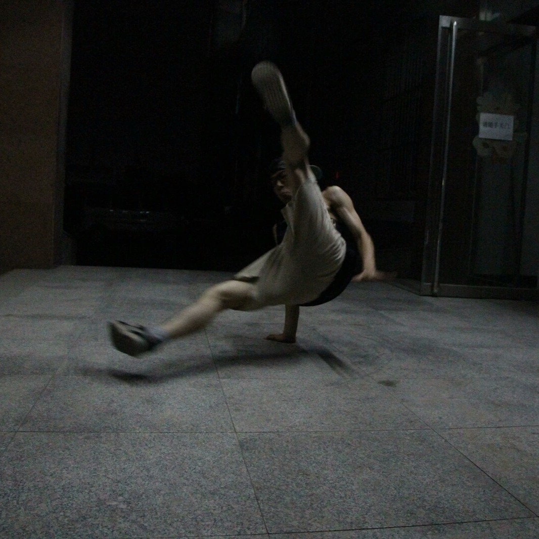 街舞集训-游雨泽 