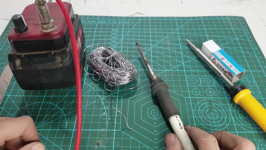 最实用的电烙铁焊锡方法，老师傅毫无保留的告诉你