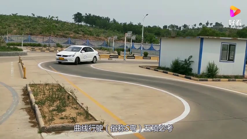 手动挡科二考试有哪几个项目?
