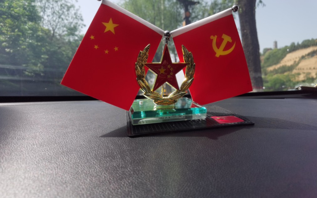 坚定信念,那一束光终将照耀你我#如果信仰有颜色那一定是中国红 #...