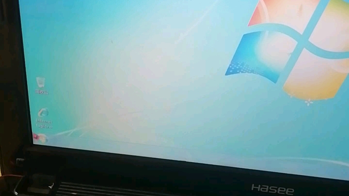 教大家怎么换电脑鼠标,不懂的发在评论区。