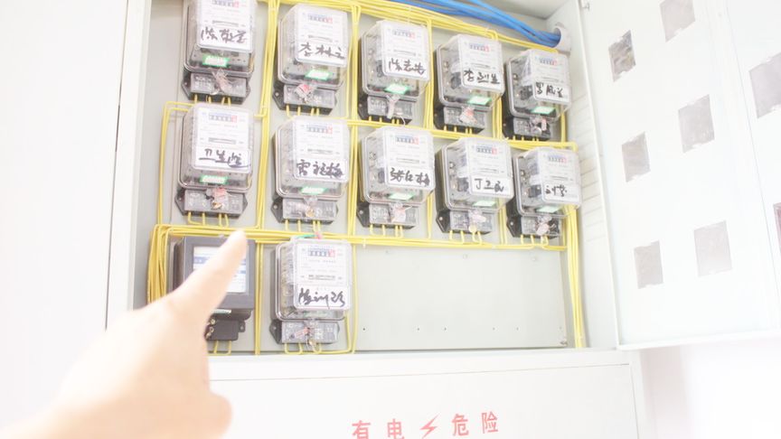 老电工揭秘:两相及三相电能表如何接线,为什么要这样接呢?