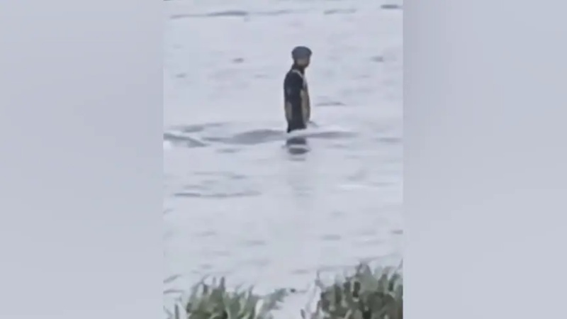 水中行走?那些被拍到的无法解释的离奇画面!