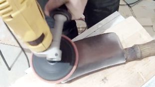 磨刀绝活!角磨机磨刀!拯救锈死的斩骨刀!