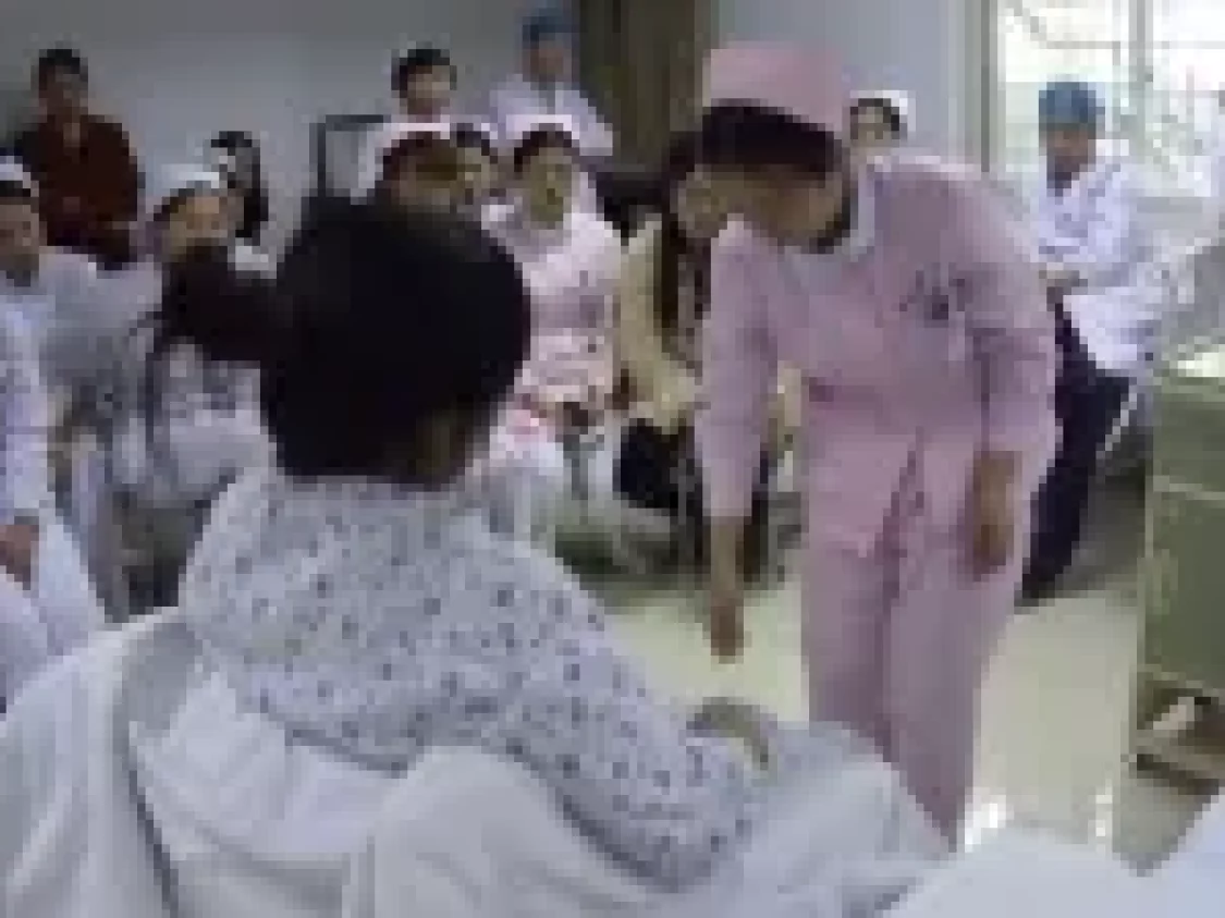 轮椅搬运法