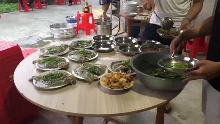 这是我们广西灵山的一个传统节日吃庙也叫“吃岭头”,有了解的吗