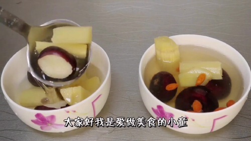 用荸荠甘蔗生姜煮水喝,作用真太厉害了,喉咙感觉像吞刀片的试试