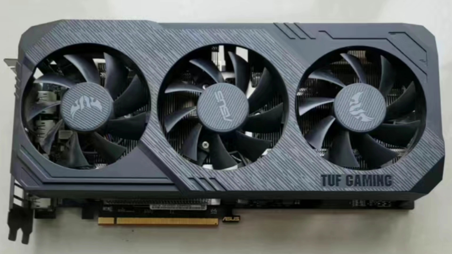 华硕TUF5600xt到祸啦