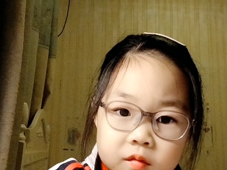 今天好爽,都考了100分,数学语文都100,爽!