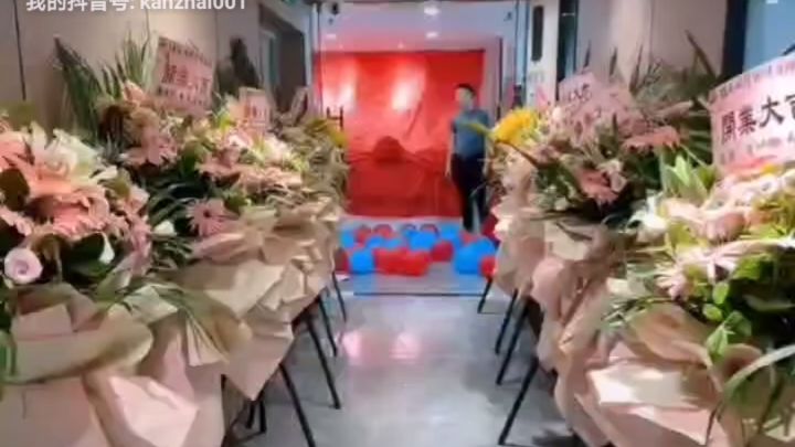 耀亿法律咨询公司开业了,为六亿客户制定专业合理的债务解决方案