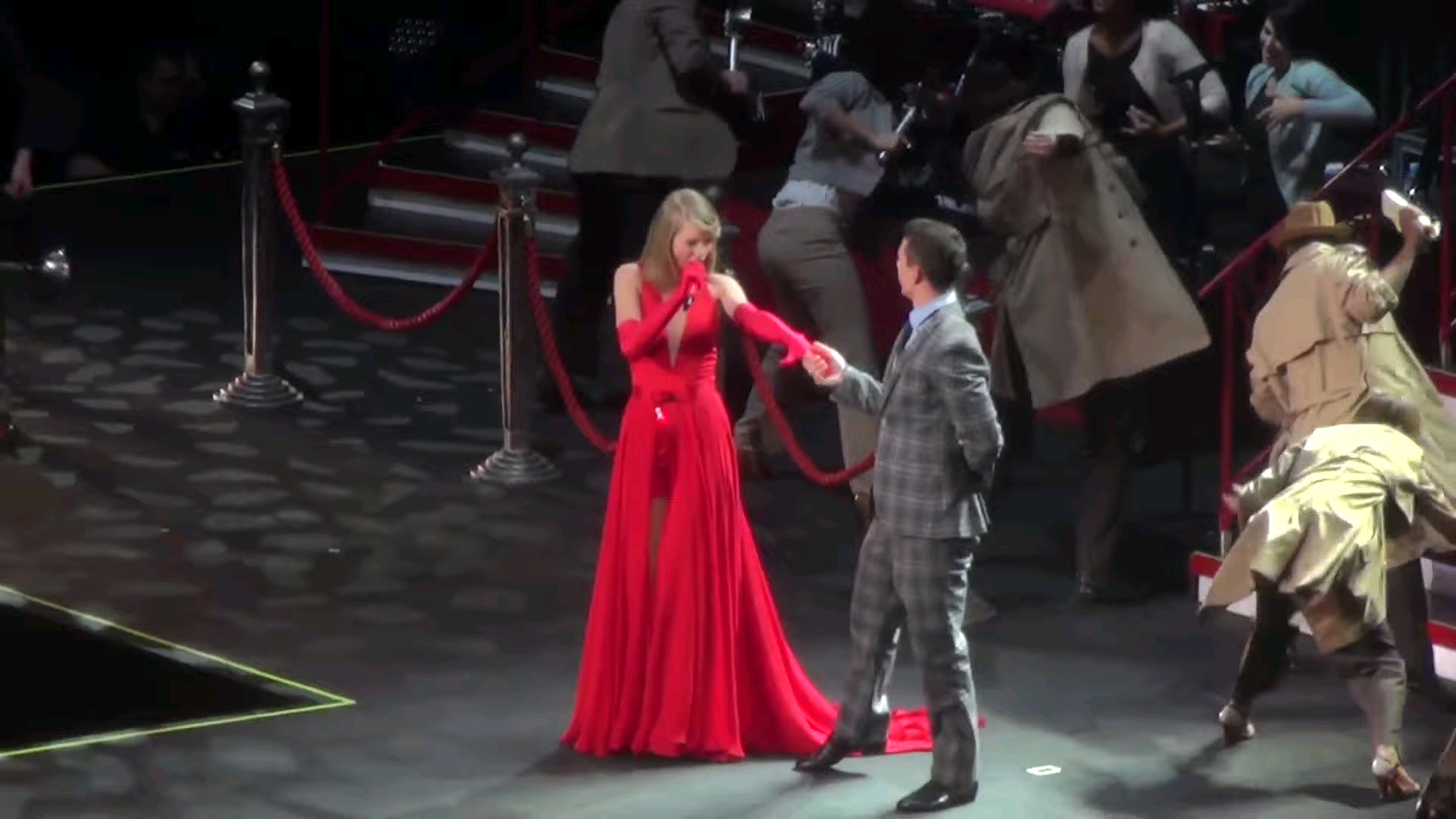 taylor swift RED红演唱会