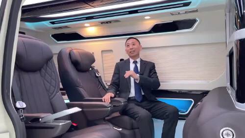 事业家庭两不误!这台丰田商务车让你轻松实现双赢人生