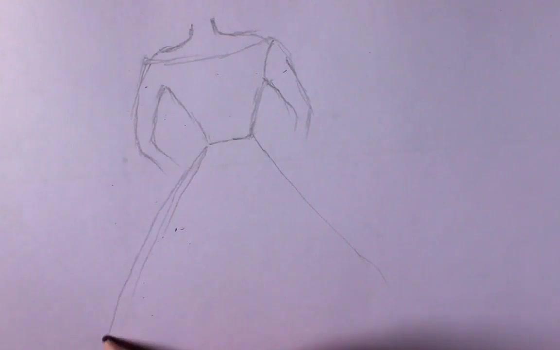 这次画的服装设计稿,感觉好丑啊,你们有没有这种感觉?