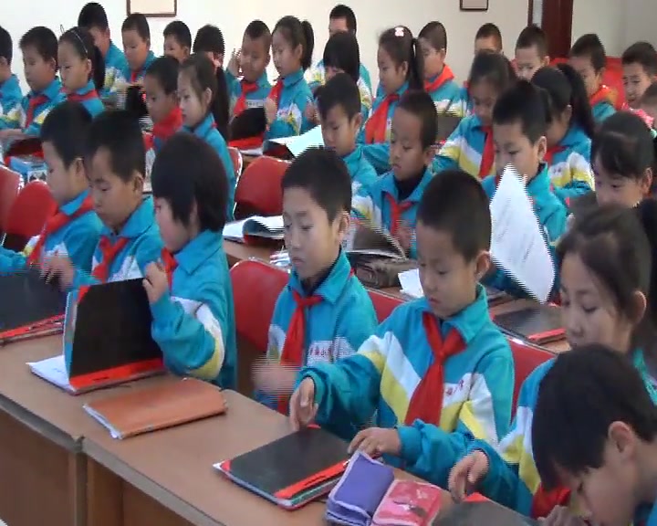 人教版三年级数学上册《建立倍的概念》吉林付老师全国一等奖|优质课...