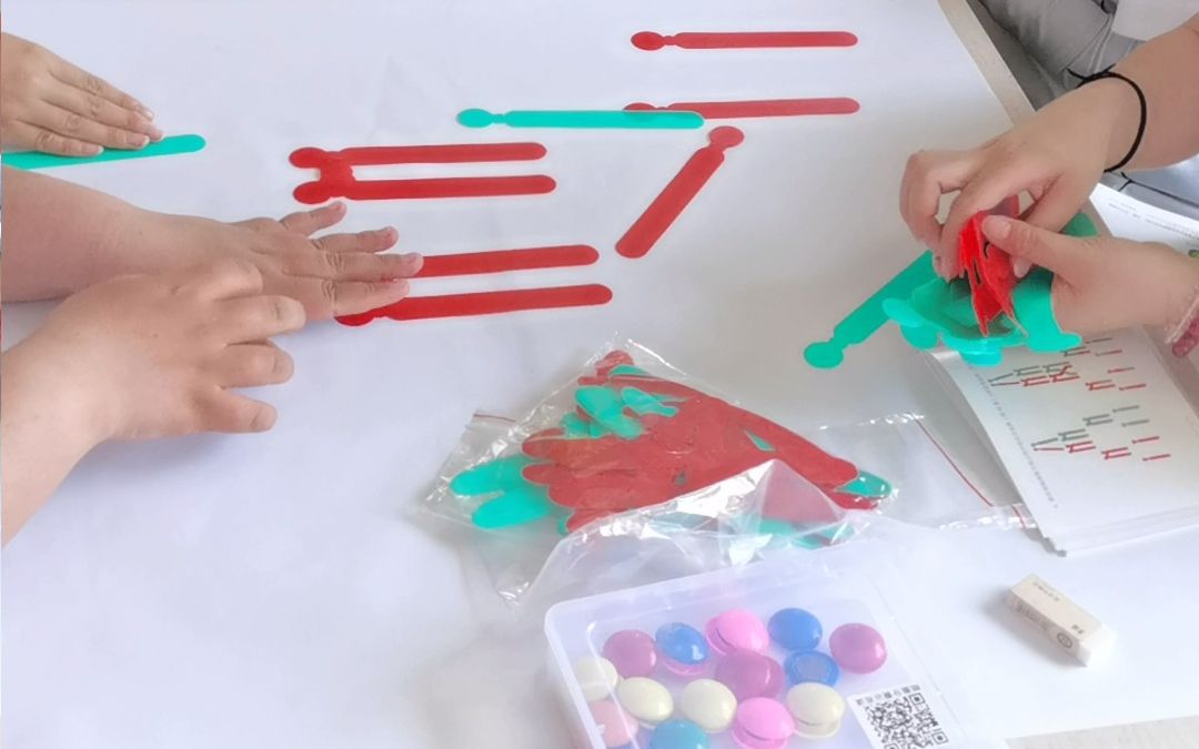 王恒教育:20220701王恒老师在呼市国飞中学给学生上细胞分裂专题...