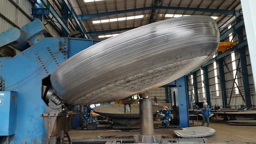 压力容器,管体的一部分,是这样制造的,长见识了!