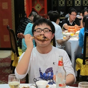 泥河李涛 