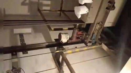 电梯维修大揭秘:钢丝绳、油杯、滑块更换全过程!