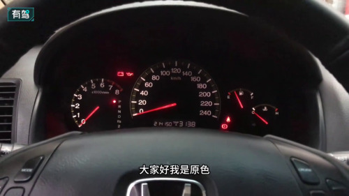 行车记录仪视频回放加音乐如何连接车内收音机