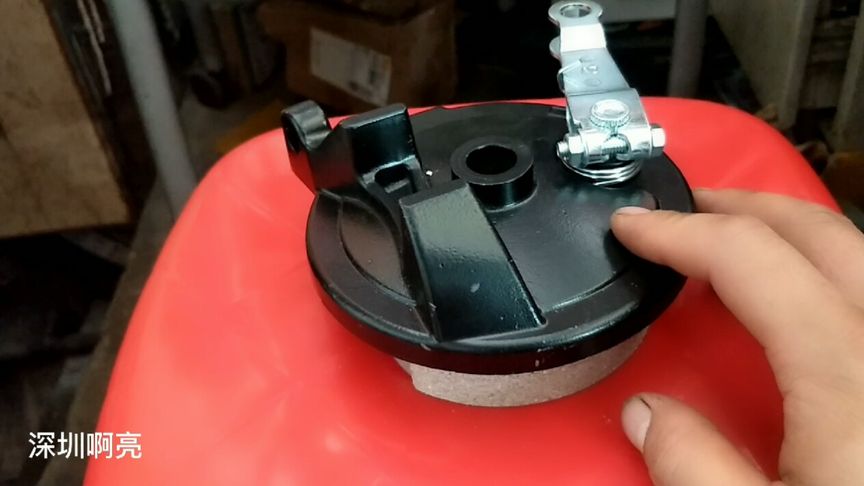 电动车后刹车盖在别家拆不下来，跑我这里来直接给拆坏了咋办？