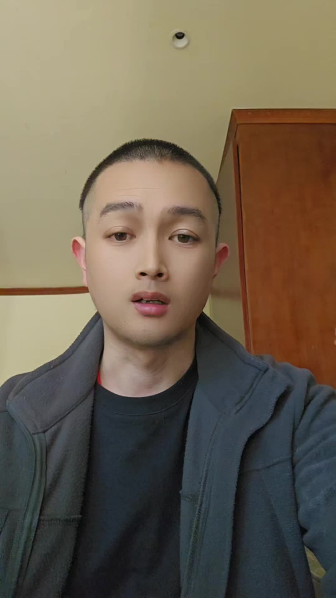 普京说:欧洲若与俄罗斯开战,不必谈直接打,俄罗斯随时准备着。普京这...