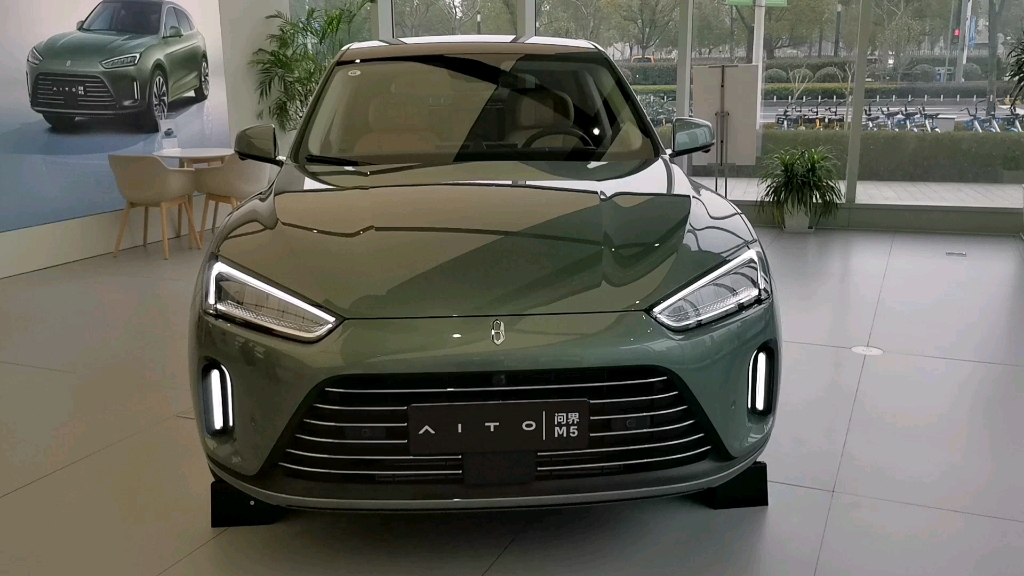 华为AITO问界M5使用手册:车辆配置