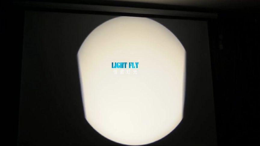 200W影视LED成像灯切割效果…采用进口日本西铁城COB灯珠.