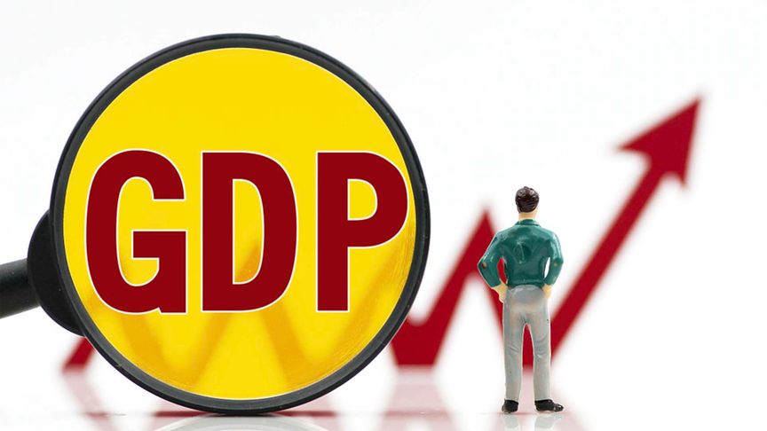 可以预期的是,去年和今年的GDP累积增长率中国会比美国高出更多