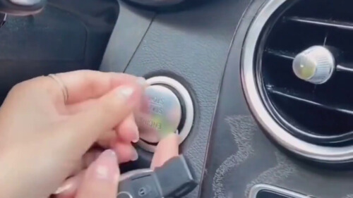 豪车一键启动都这么独特,难道这就是贵的特点?