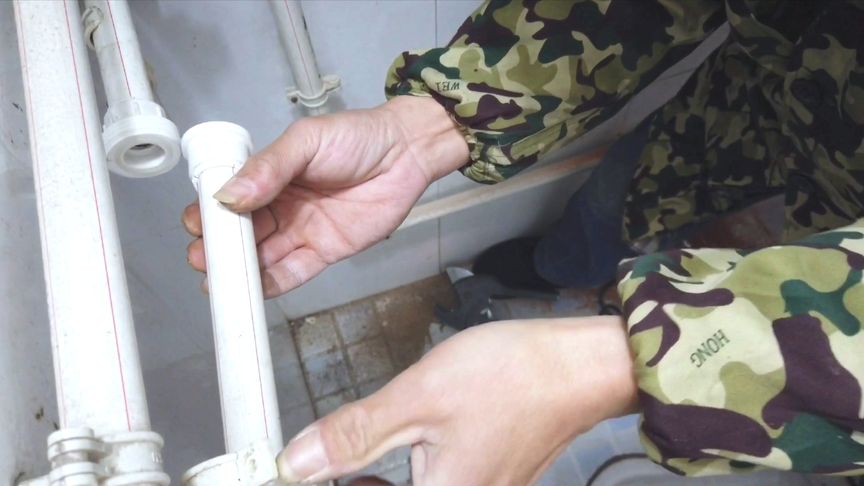 帮朋友安装电热水器,我很少用PPR活接的,这次为什么用了呢