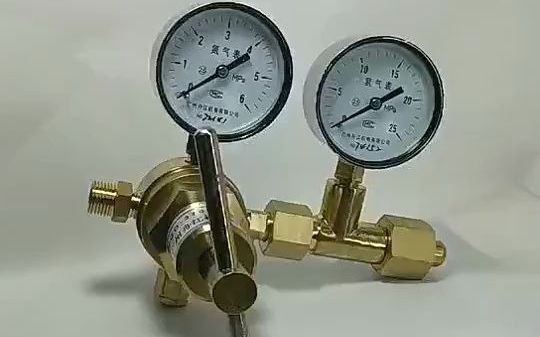 高压减压器YQD-370全铜氮气氧气YQY-370减压阀空调压力表6*25MPa