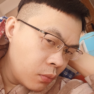 池万明 