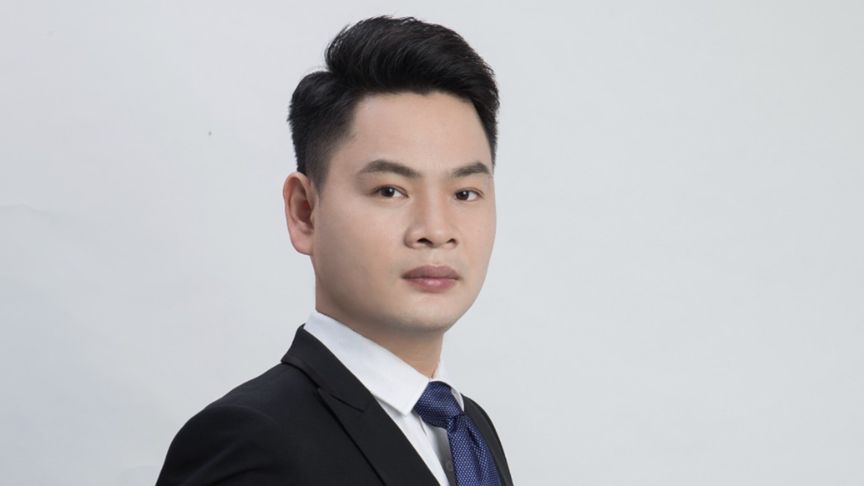 百倍牛股诞生记,教你如何利用EMA指标拿住它