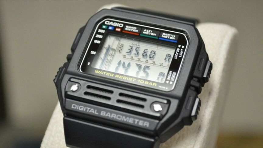 casio首款压力传感器 bm100,气压,水深,高度。