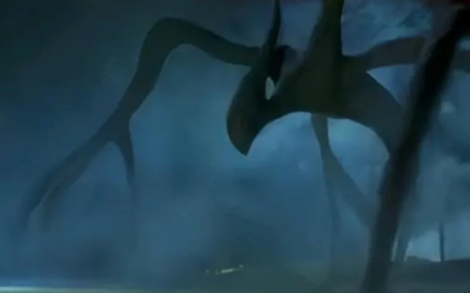 特雷弗·亨德森系列的泰坦生物