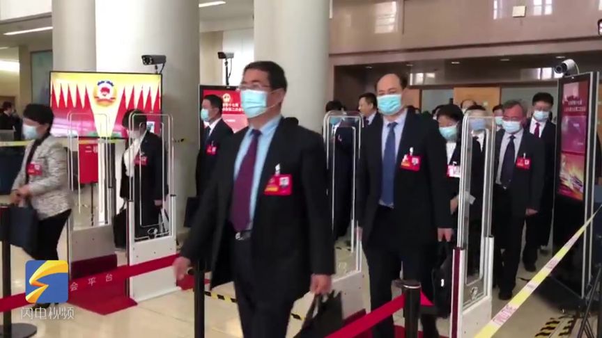 直击!红外检测、安全检查,今年济南市政协十四届四次会议这样开
