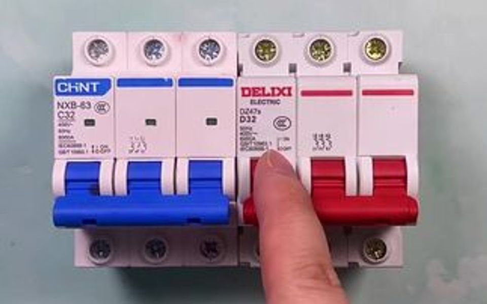 断路器c型和d型的区别