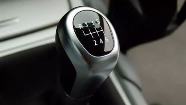 自动挡和手动挡的区别,可不止有换挡方式不同那么简单