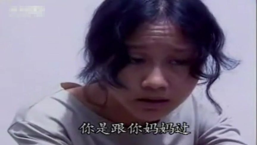 老纪录片:三次戒毒的姑娘,自述父母离异,让她走上了吸毒之路