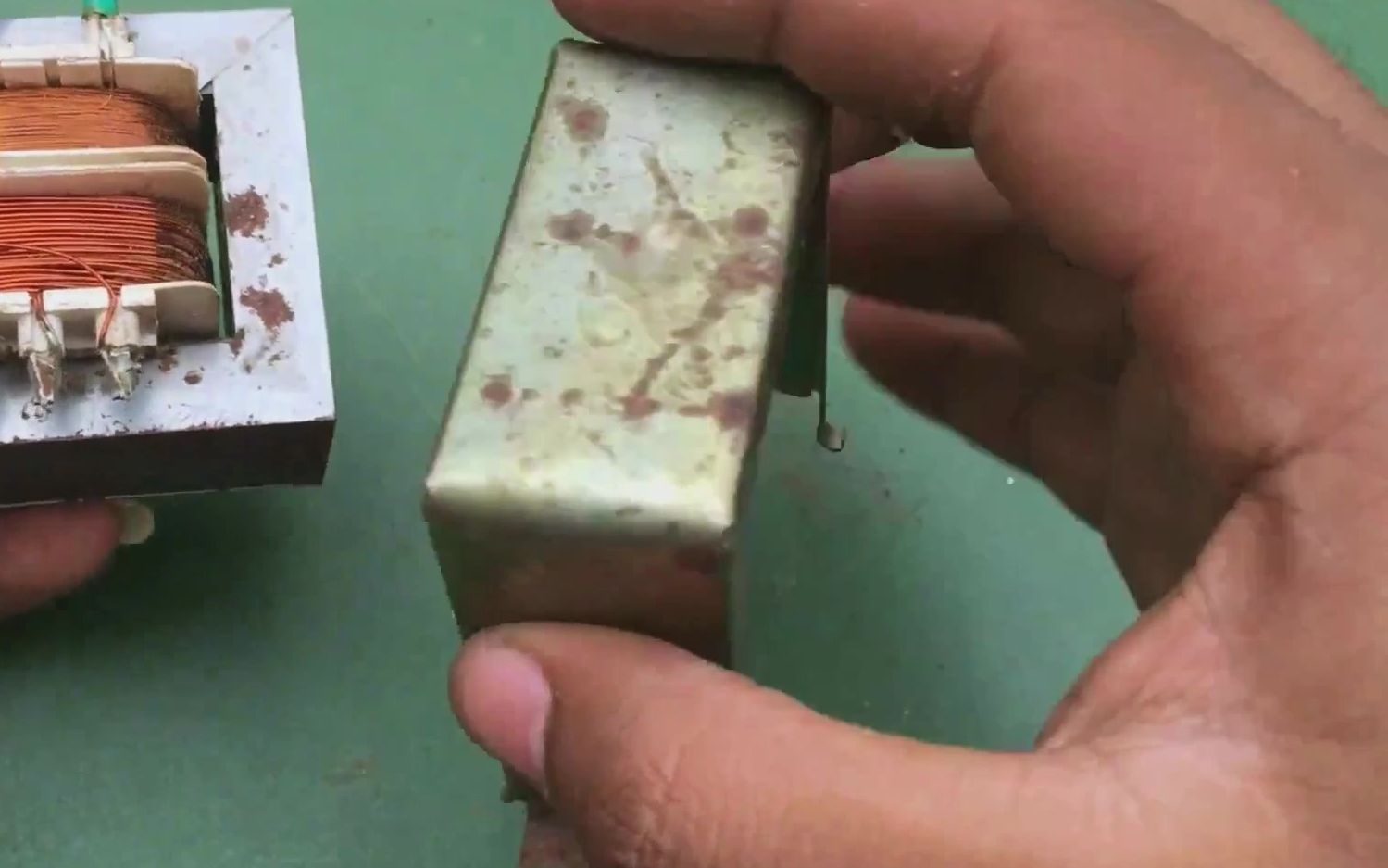 DIY科学实验如何用报废旧变压器制作电焊枪
