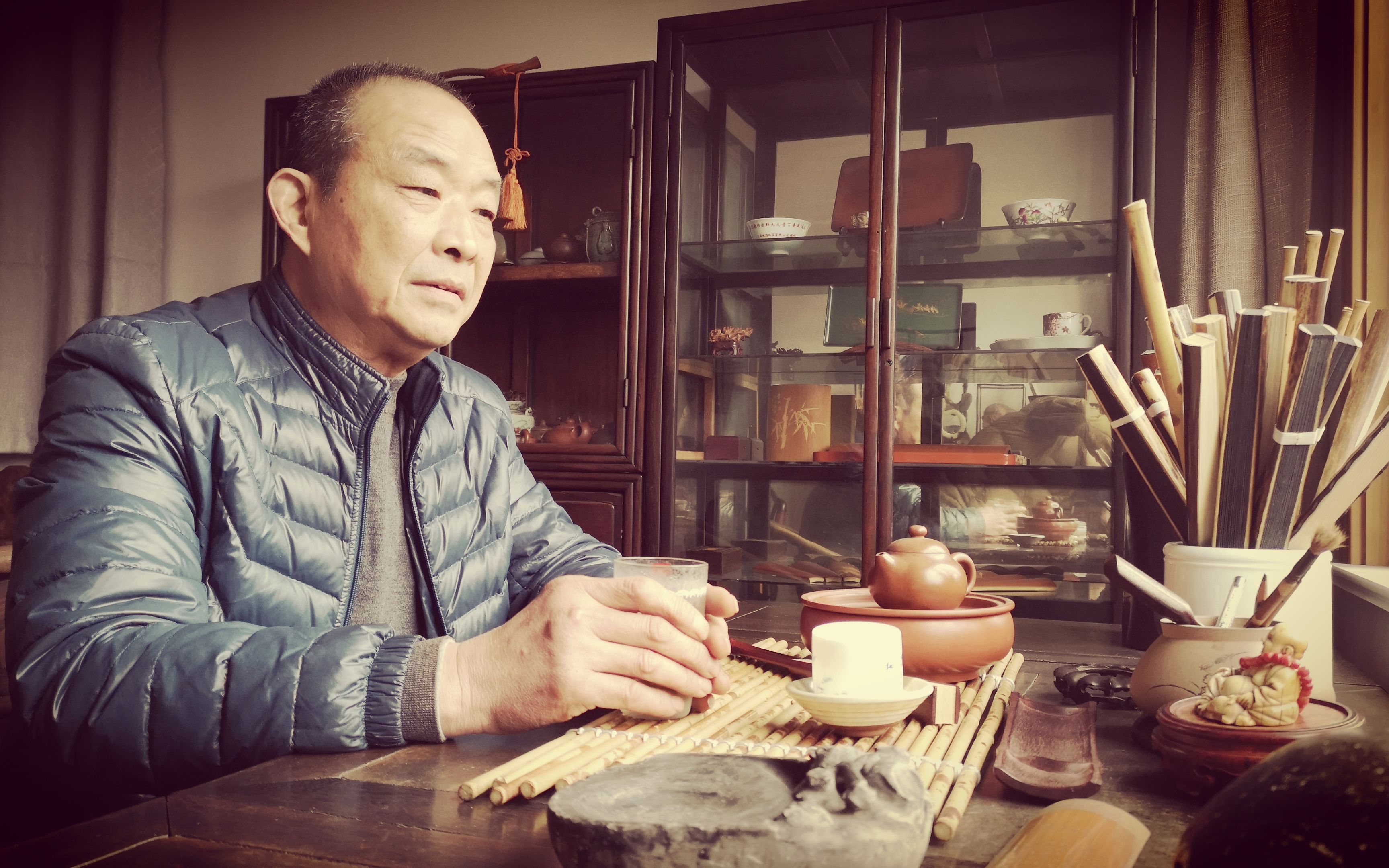 上海爷叔,默默耕耘20年的木雕匠人