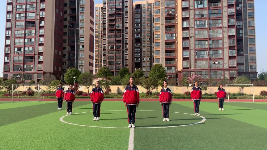 安福寺小学代表出品,课间舞《时代感》拍了几天,这一遍还不错
