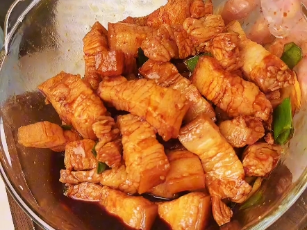 微波炉十分钟做出巨香巨下饭的红烧肉,做法又快又简单太省事了。#...