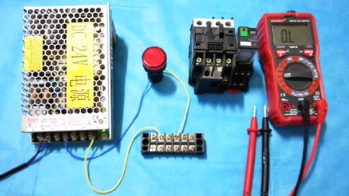 教你用万用表,轻松掌握三大绝技(1