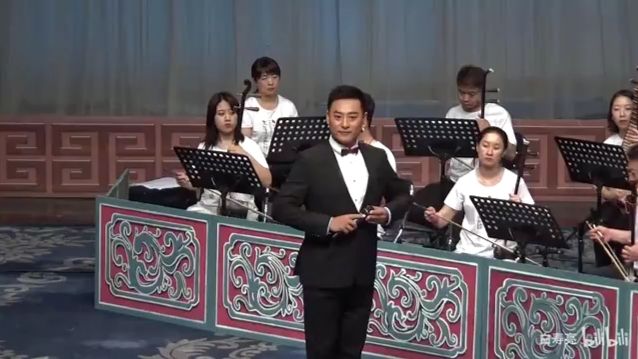 沈阳评剧院冯子洋演唱评剧《回杯记》《无双传》《马寡妇开店》。