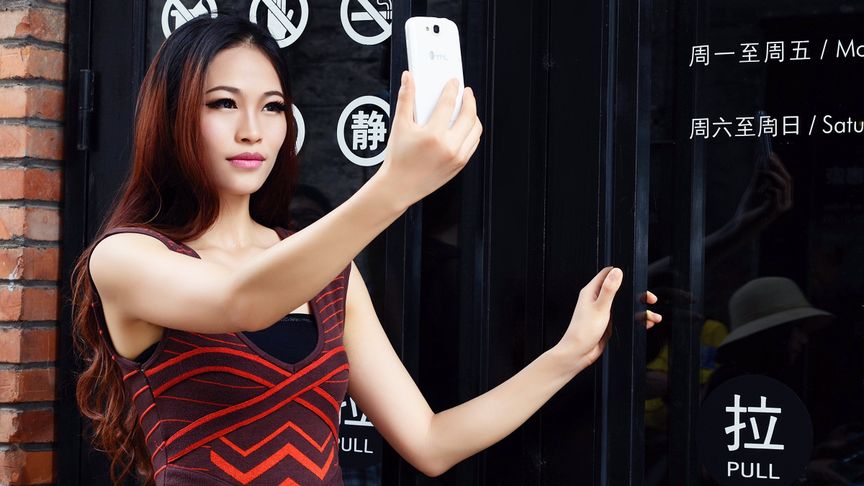 打开这个微信小程序,手机内存再小也不会卡机,赶紧试试吧!