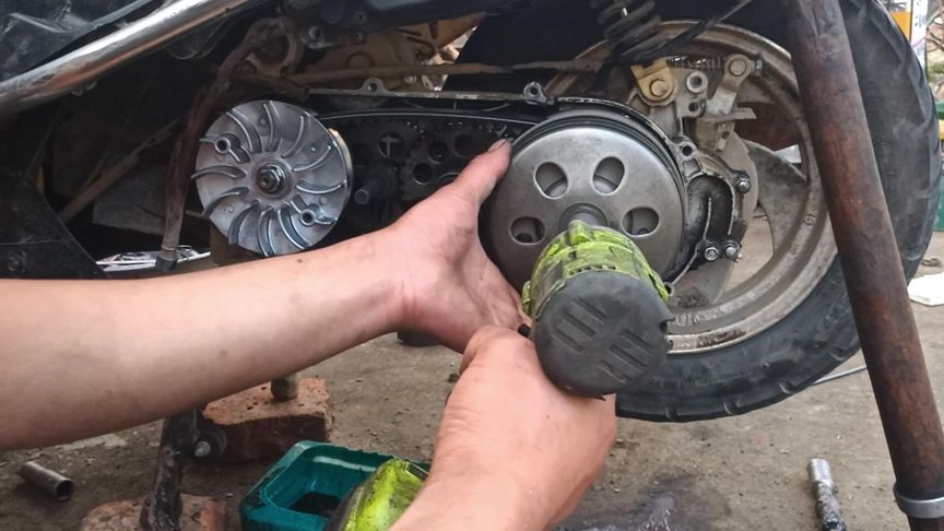 踏板摩托车皮带安装技巧你知道吗?这样的安装方法皮带才会更耐用