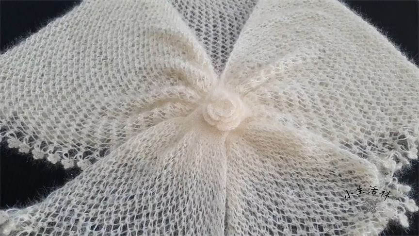 唯美秀气的针织披肩编织教程,仙气十足,过程清晰完整,好懂易学